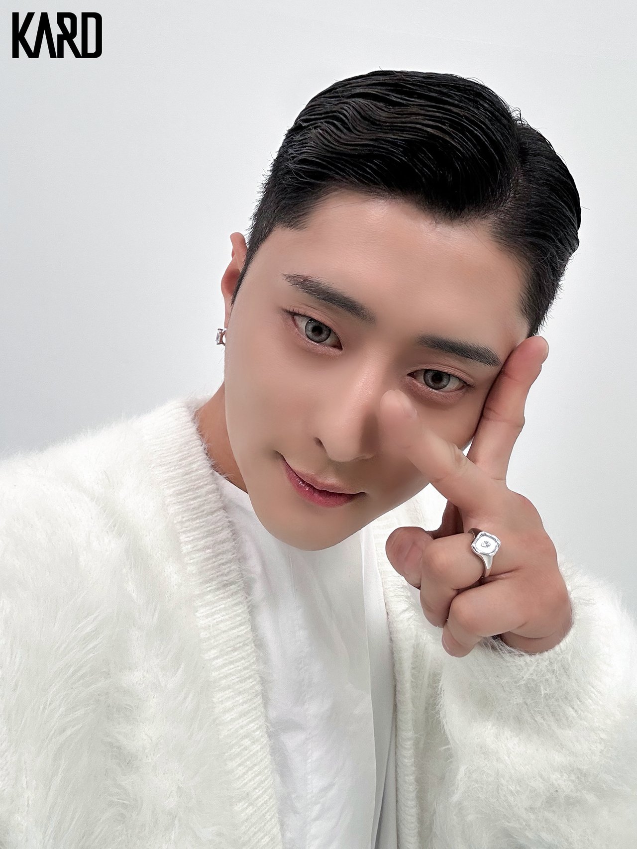 KARD Official Website ㅣ 카드 공식 홈페이지