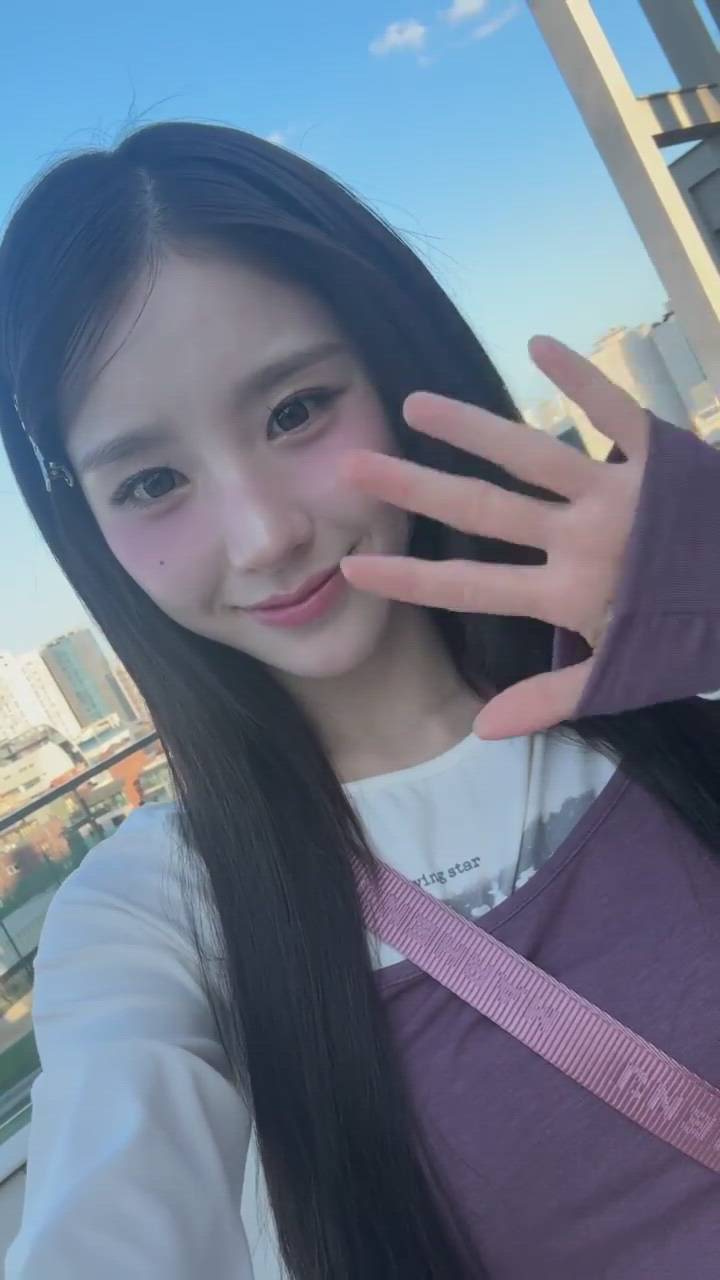 💌 [HBD] 희진에게 영상통화가 왔습니다 – July: For Your Birthday 🎂